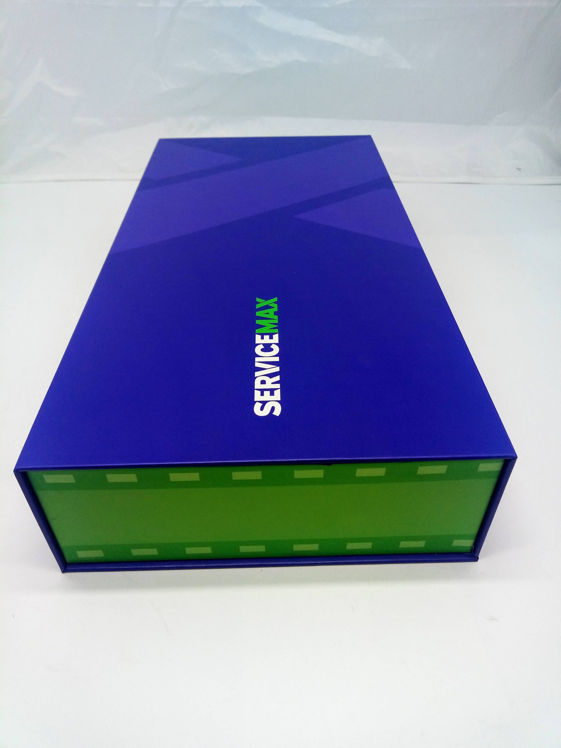 Video Box With 7-inch Screen - Curveball